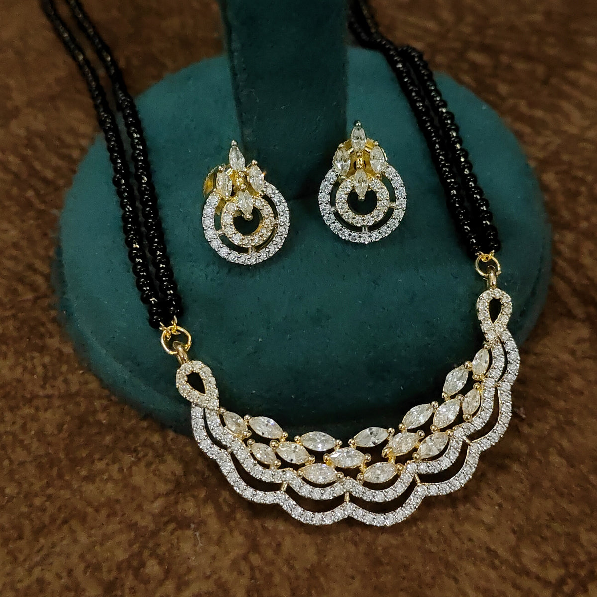 Premium Sparkling Leaf-Cut CZ Mangalsutra Set – Sanvi Jewels